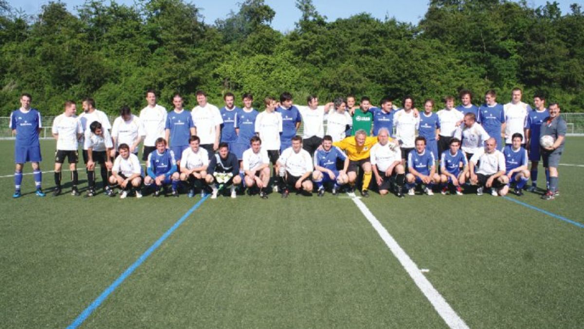 Weinelf Deutschland traf auf den FC Campus | Rheingau Echo