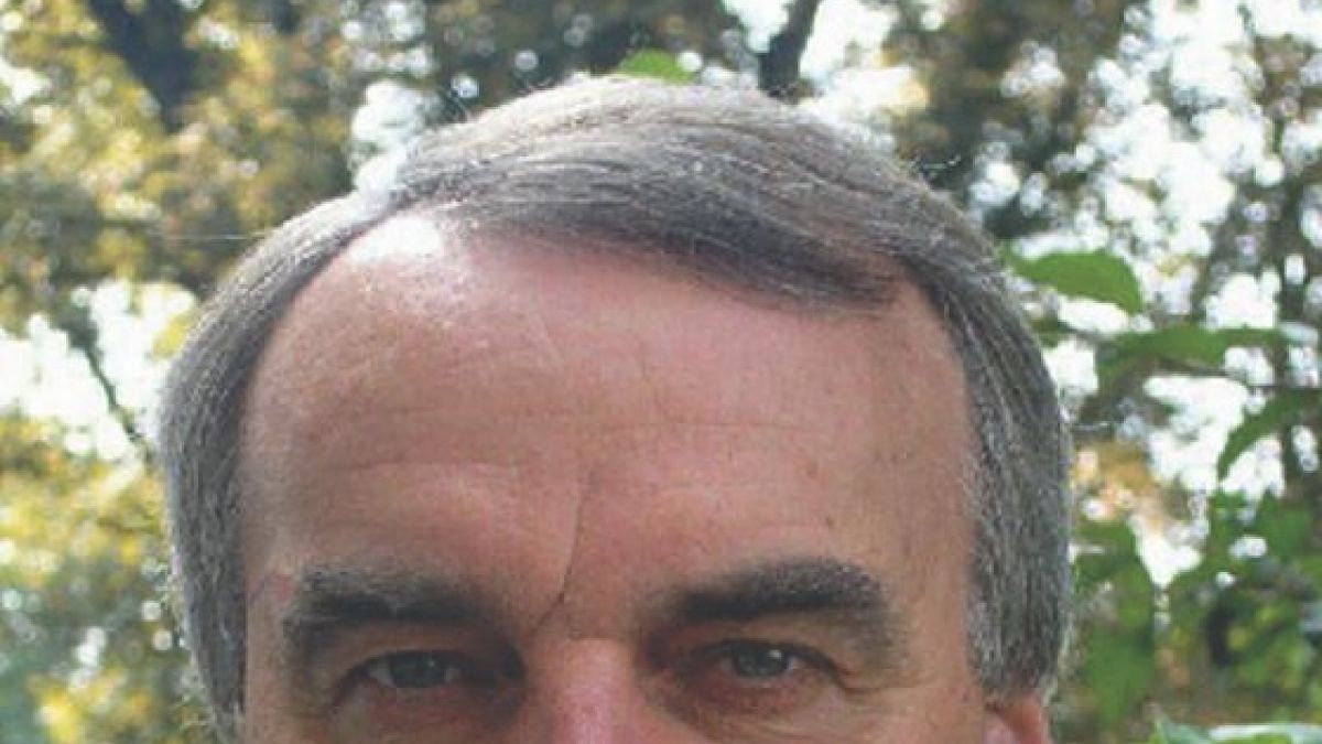 Prof. Dieter Hoffmann erhielt Auszeichnung | Rheingau Echo